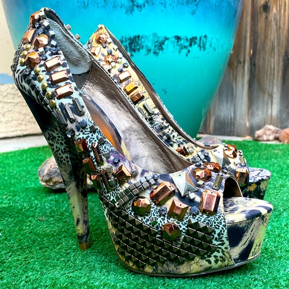 Zigi Soho | Shoes | Zig Soho Platform Heels | Poshmark